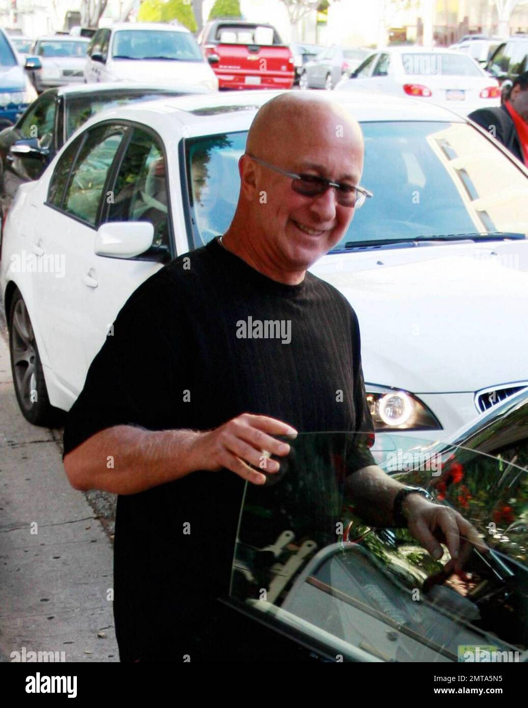 EXCLUSIVE!! Paul Shaffer leaves The Ivy restaurant in West Hollywood ...