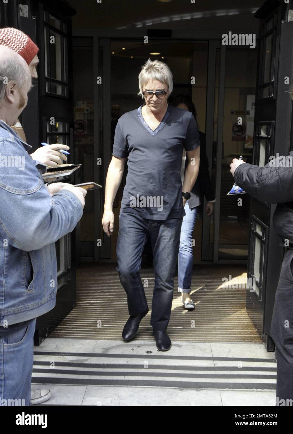 "The Modfather" Paul Weller leaves the BBC after promoting his new ...