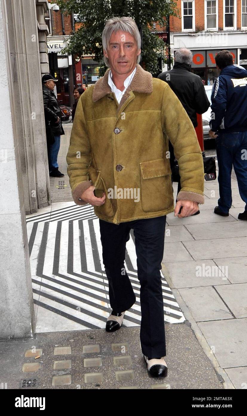 Paul weller black and white hi-res stock photography and images - Alamy