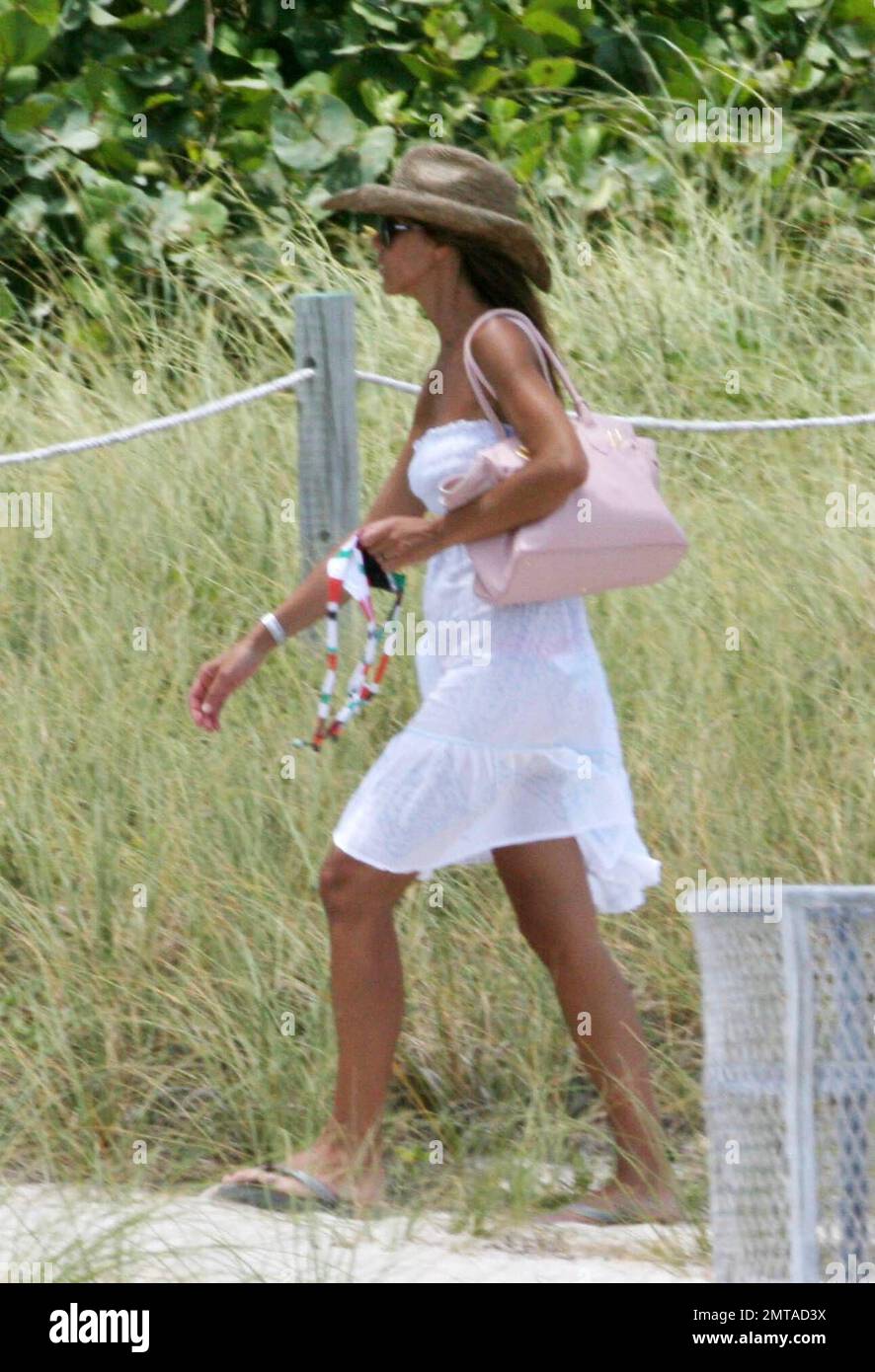 Italian soccer ace Paulo Maldini and family spend a day at the beach in ...