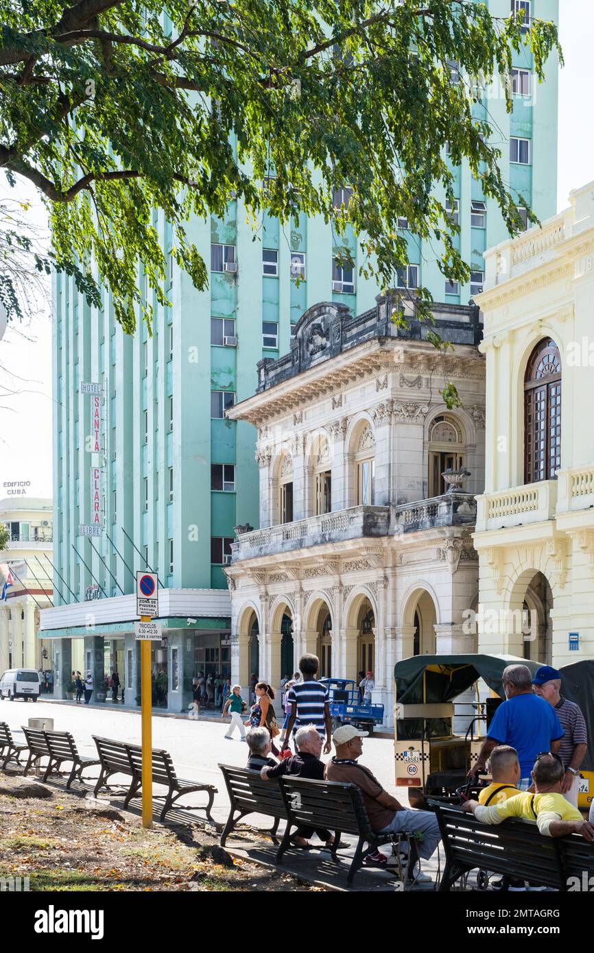 Buildings on Cuba Street, along Parque Vidal, Santa Clara, Cuba Stock ...