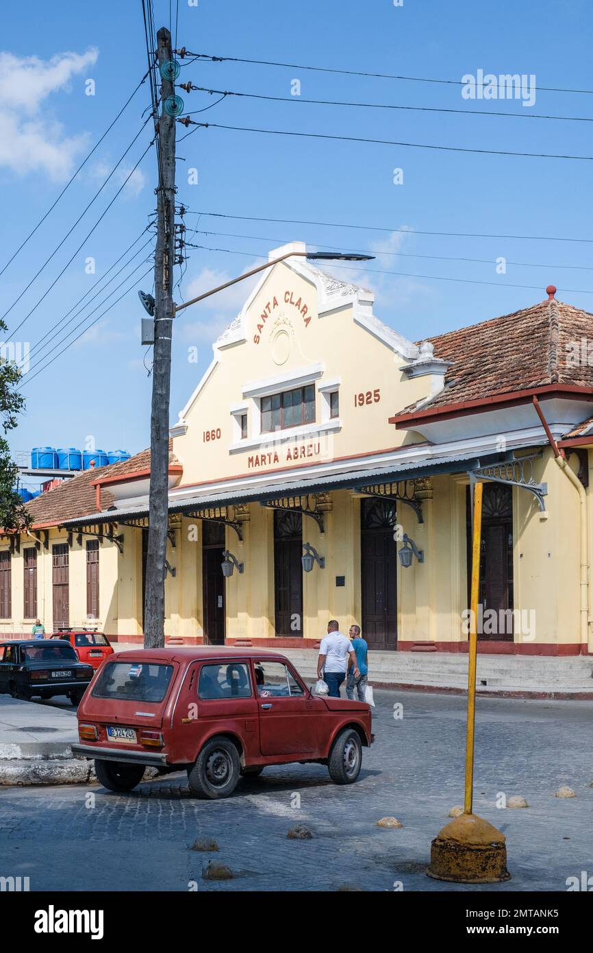 Estacion ferrocarril hi-res stock photography and images - Alamy