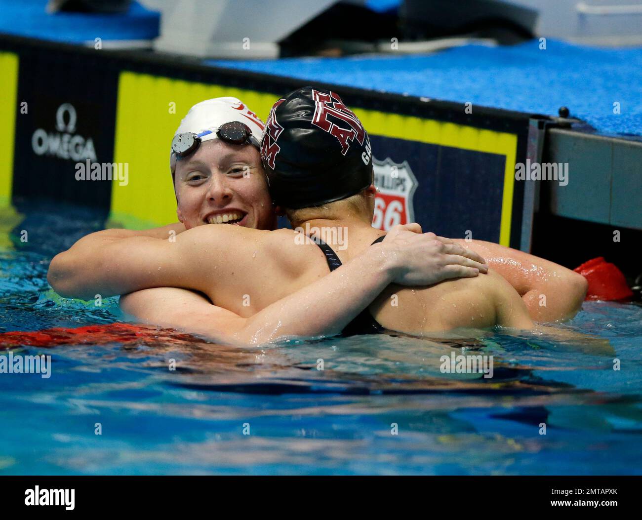 Lilly King celebrates winning women's 200-meter breaststroke with ...