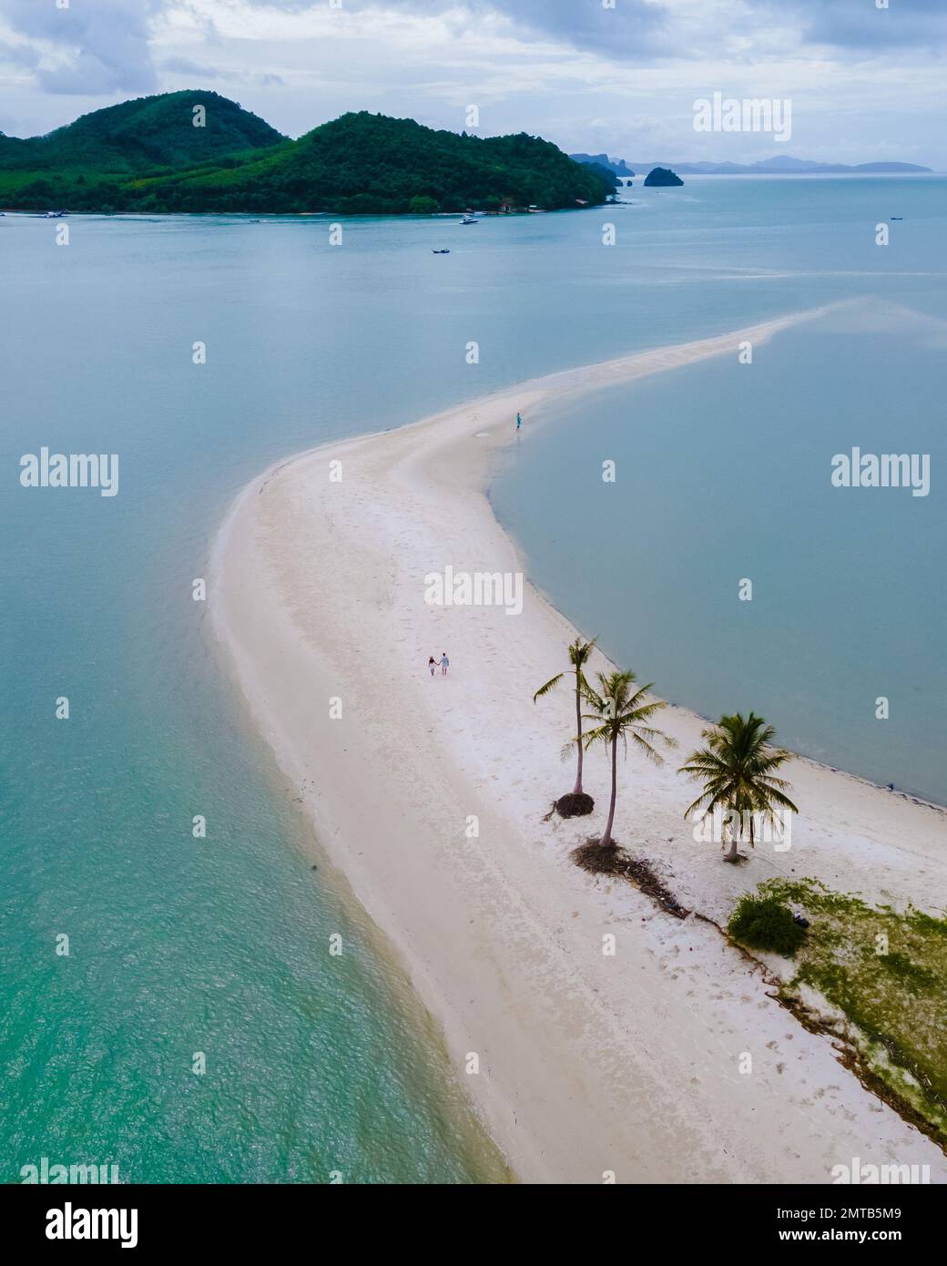 Aerial top shot couple walking hi-res stock photography and images - Alamy