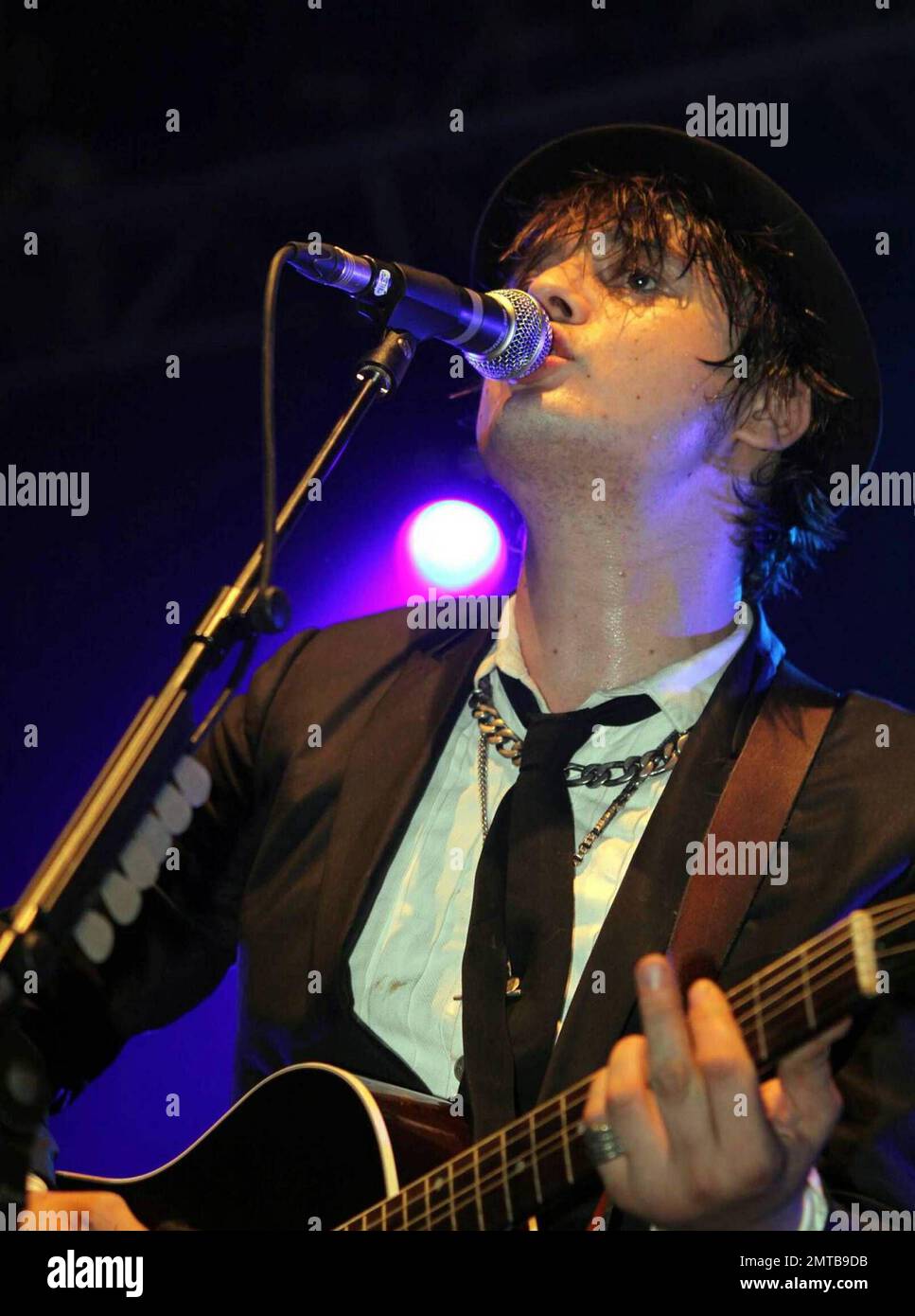 Babyshambles singer, rock-and-roll bad boy and Kate Moss' ex-boyfriend ...