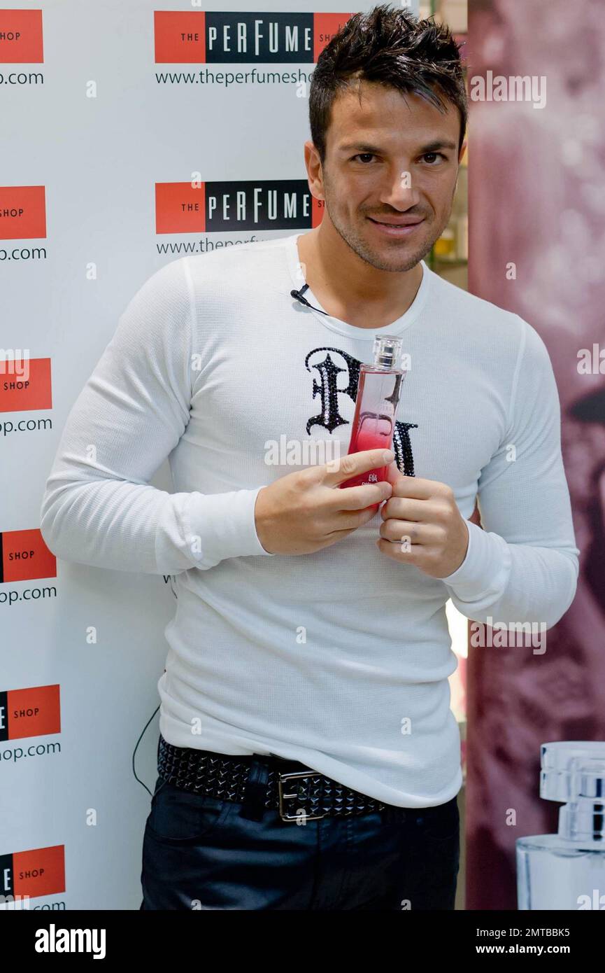 Peter andre fragrance launch hi-res stock photography and images - Alamy