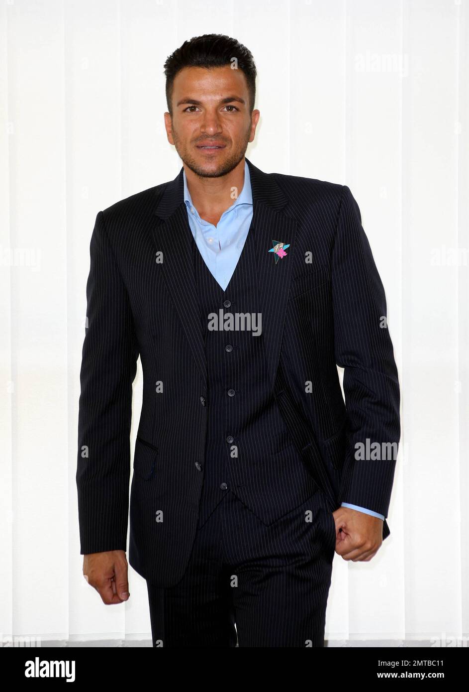 Peter andre at botwell green library hi-res stock photography and ...