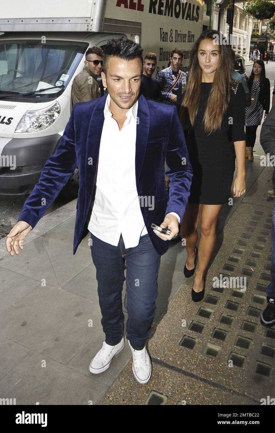 Aussie singer Peter Andre and rumored new girlfriend Emily MacDonagh ...