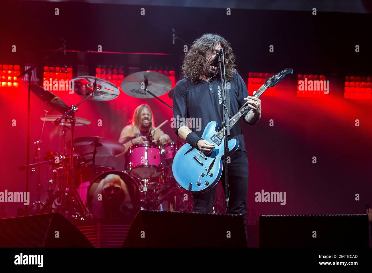 Singer Dave Grohl performs with his group 'Foo Fighters' at the ...
