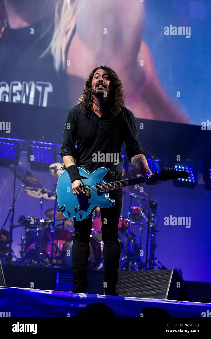 Singer Dave Grohl performs with his group 'Foo Fighters' at the ...