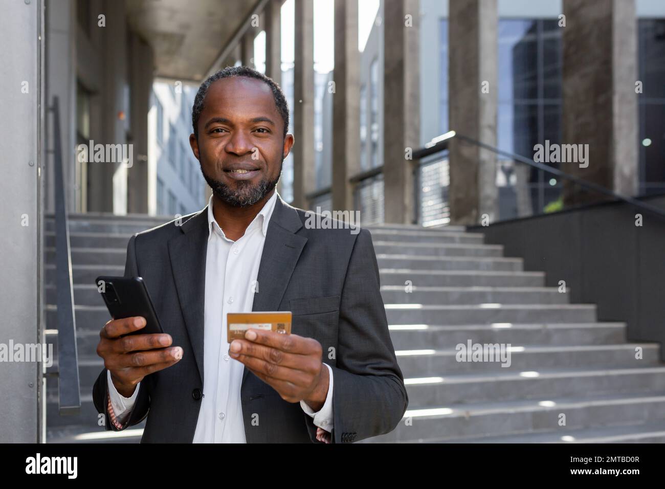 African american banker hi-res stock photography and images - Alamy