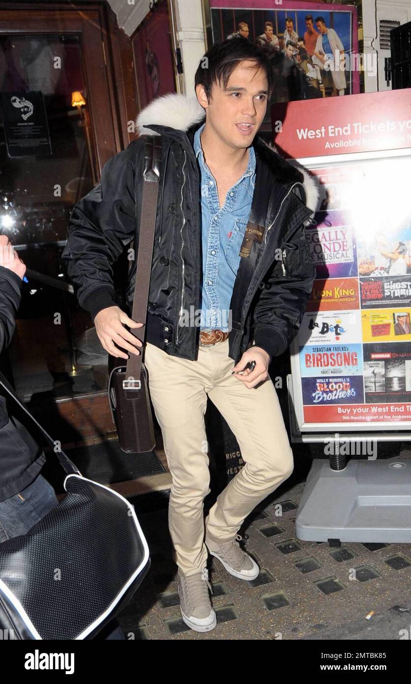 Gareth gates and family hi-res stock photography and images - Alamy