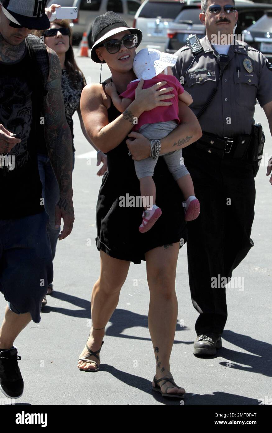 Pink and husband Carey Hart with their daughter Willow at the 31st ...