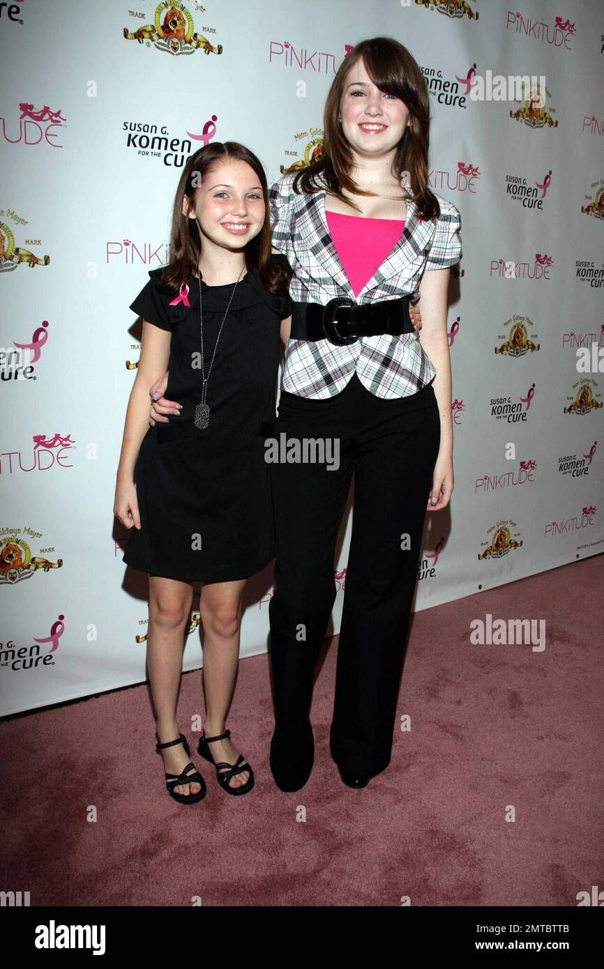 Sammi Hanratty and Danielle Hanratty arrive at the product launch for ...