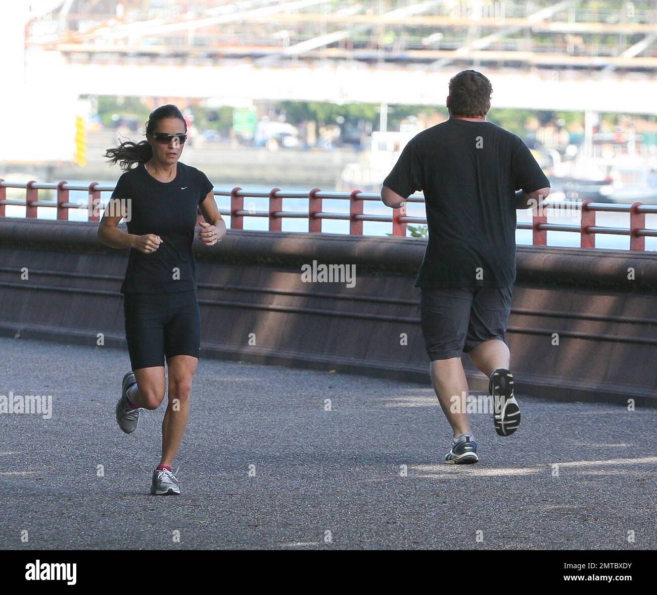 Pippa Middleton shows how she keeps her incredible figure with a jog ...