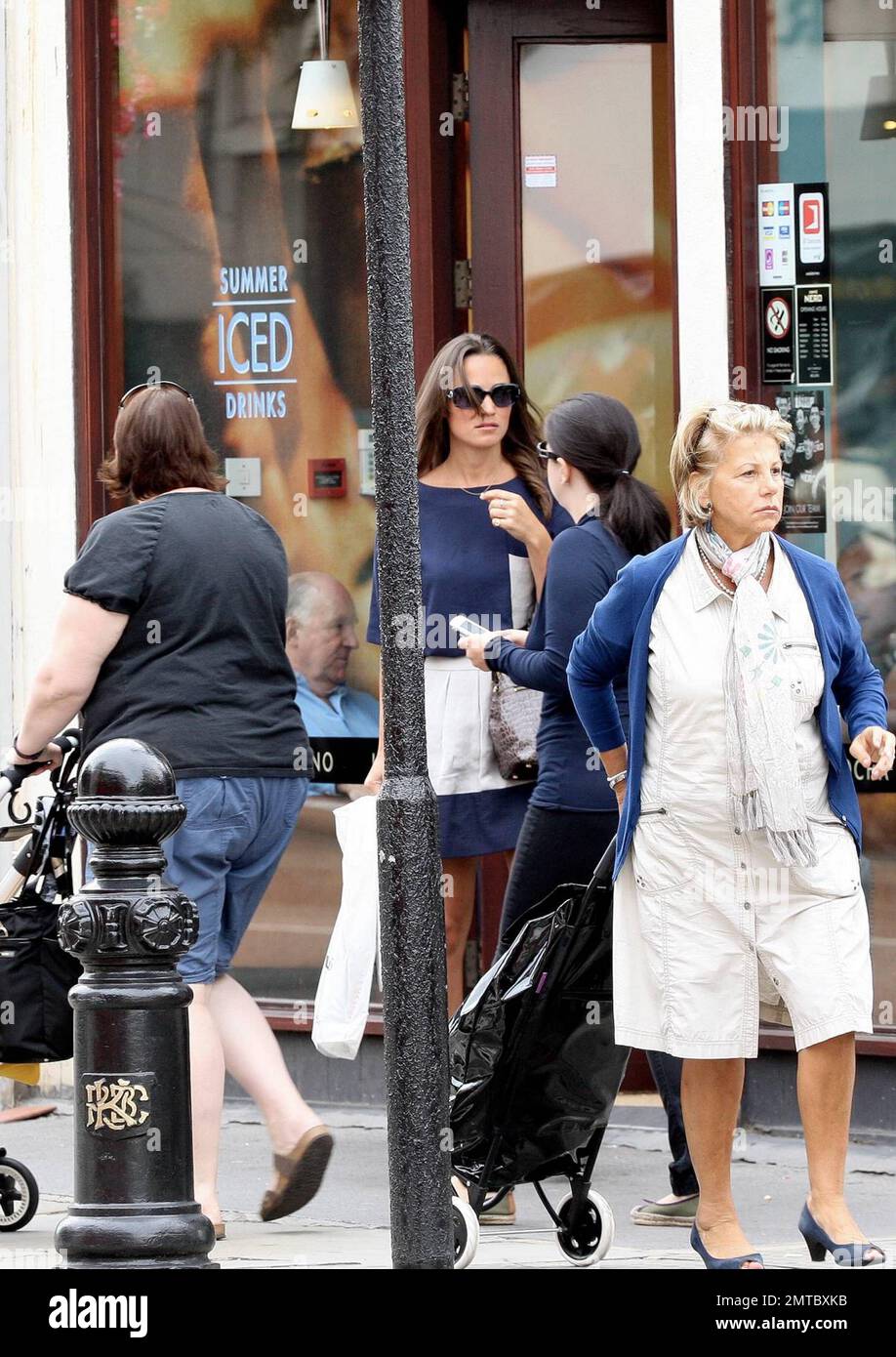 Kate Middleton's sister, Pippa showing off her lovely figure in a royal ...