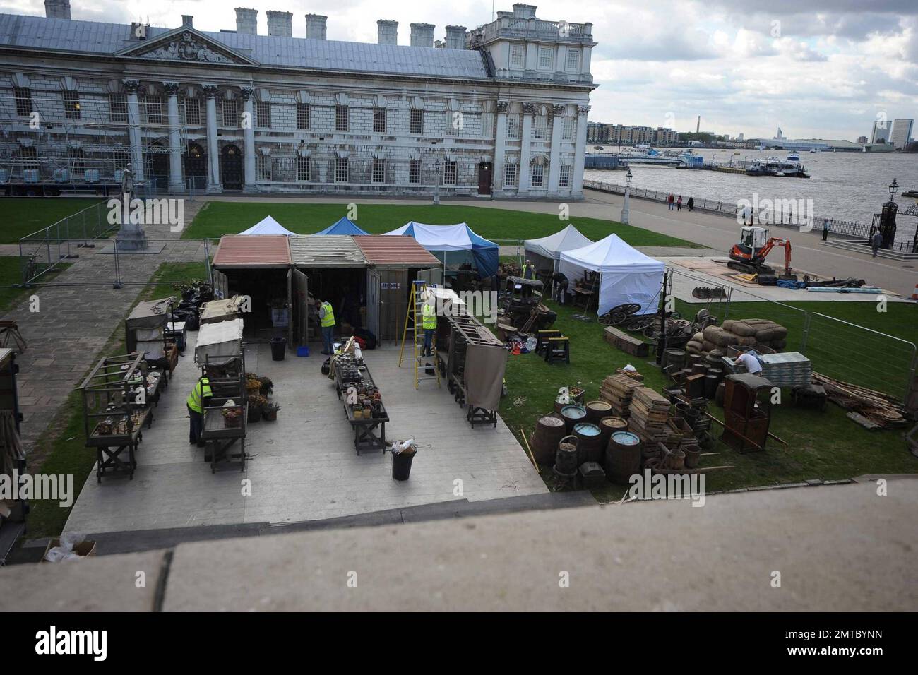 London filming locations hi-res stock photography and images - Alamy