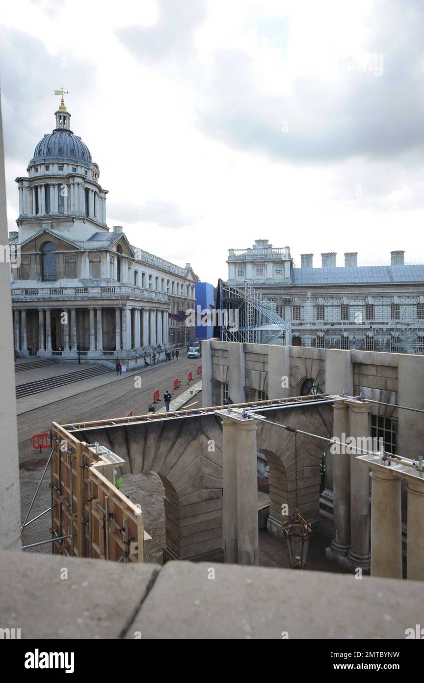 London filming locations hi-res stock photography and images - Alamy