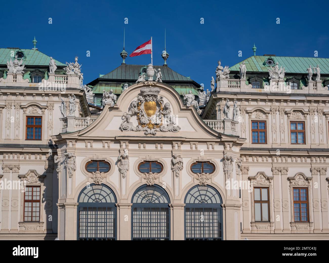 Palace stables hi-res stock photography and images - Alamy