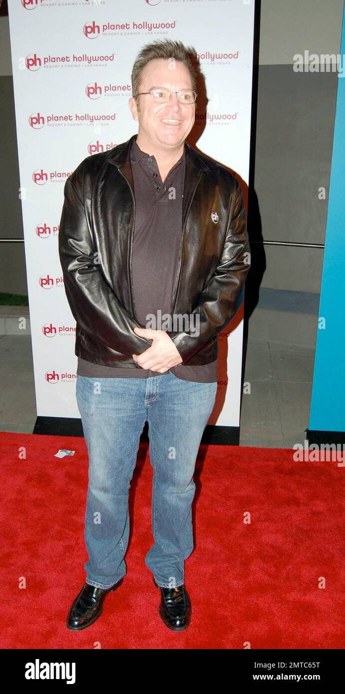 Bruce Willis, Sylvester Stallone, Demi Moore, Ashton Kutcher, Tom Jones ...