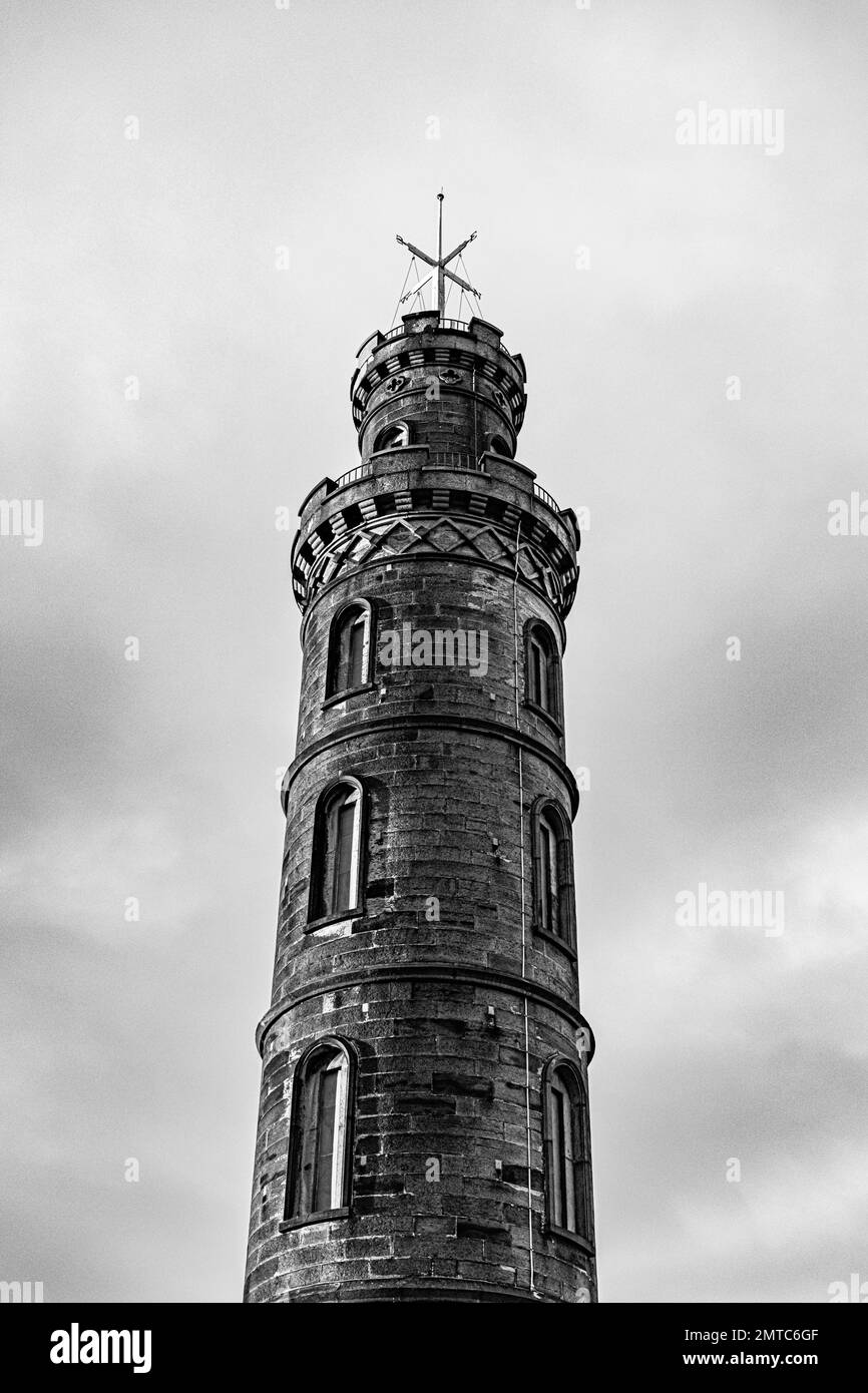 Nelson monument view Black and White Stock Photos & Images - Alamy