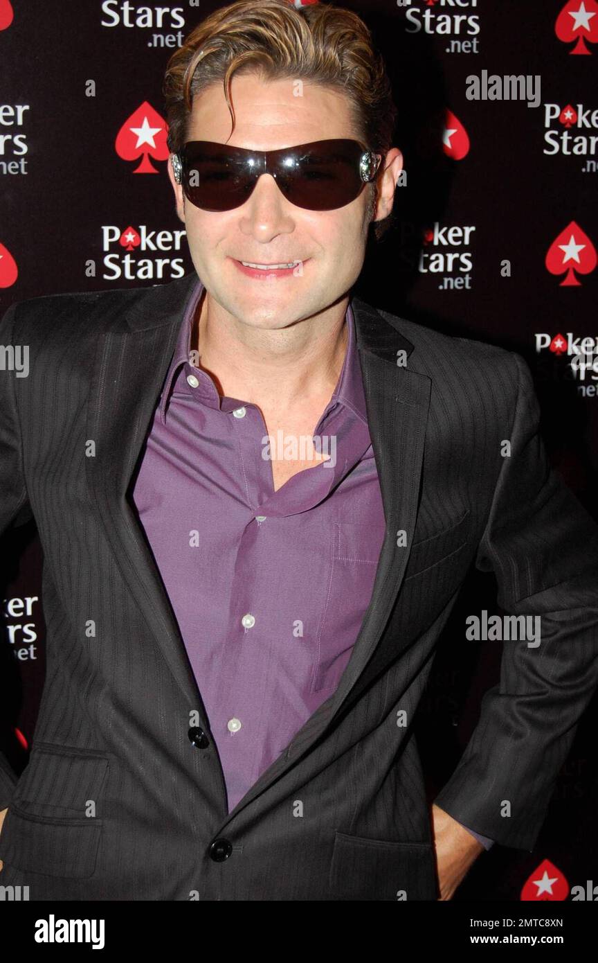 Pokerstars net hi-res stock photography and images - Alamy