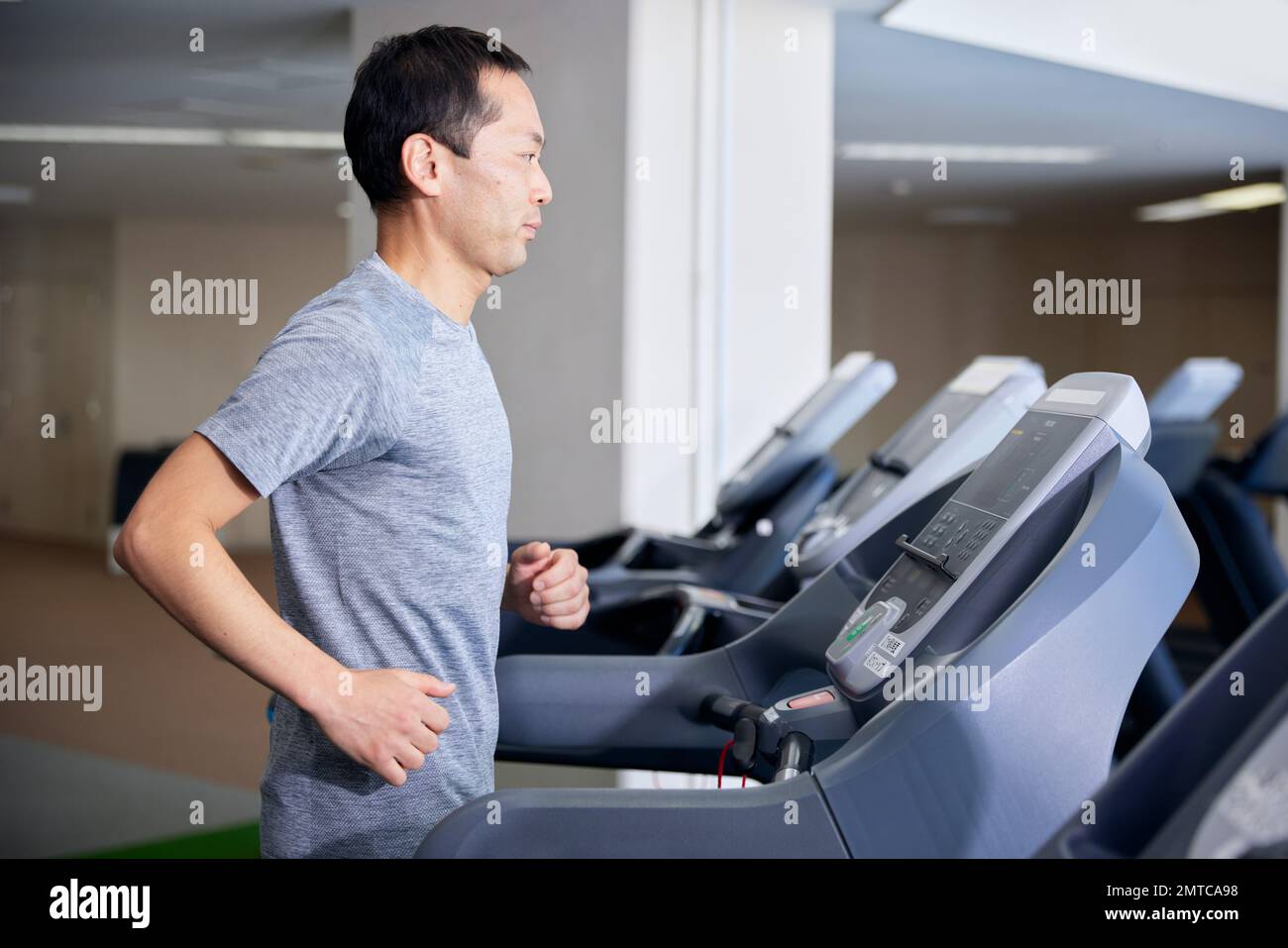 Fitness gym training running exercise hi-res stock photography and ...