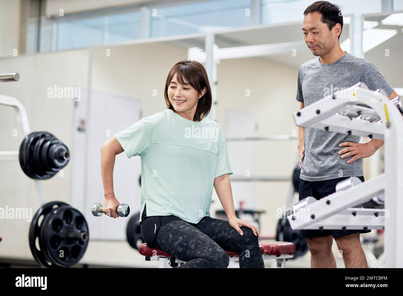 Mature gym couple hi-res stock photography and images - Alamy