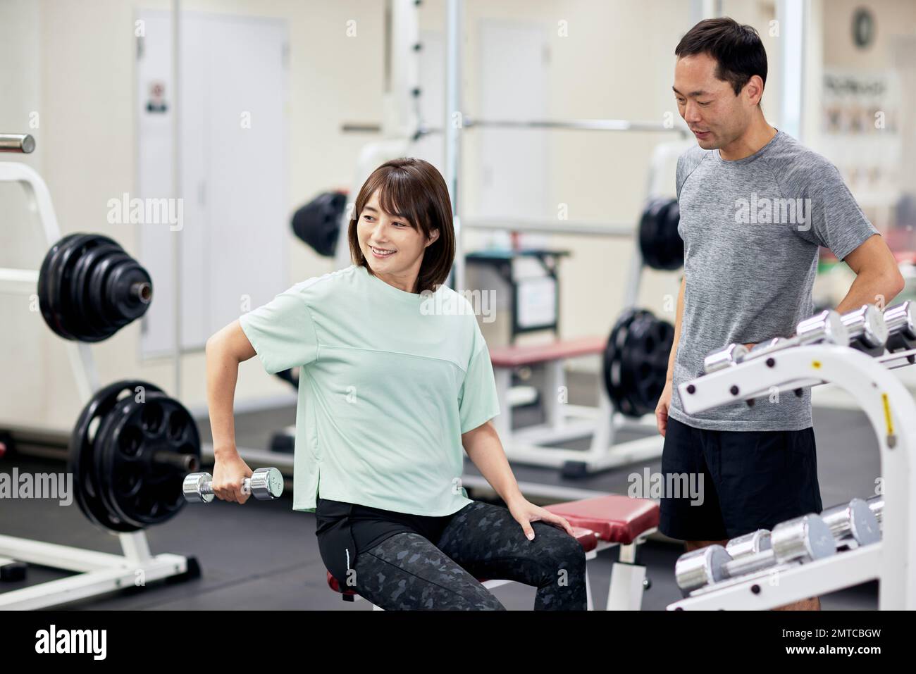 Mature gym couple hi-res stock photography and images - Alamy