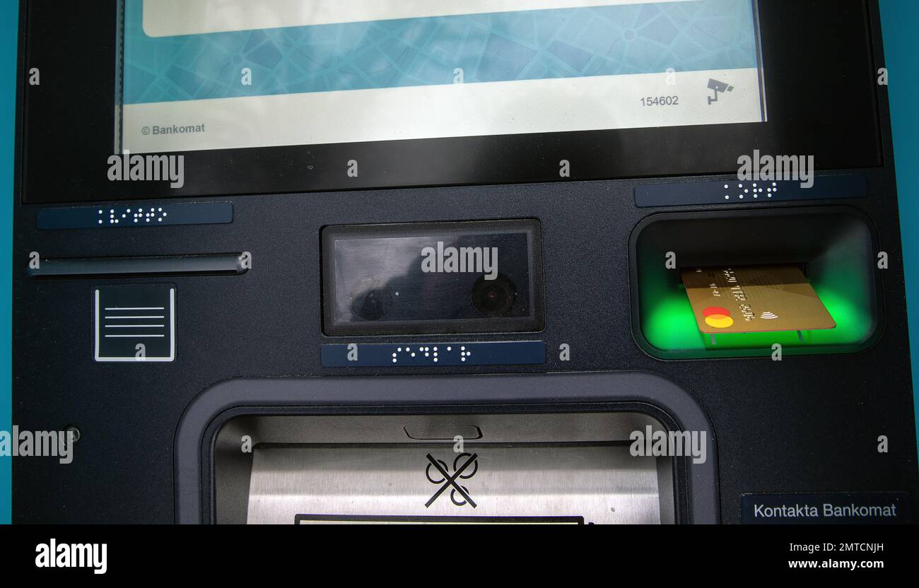 Cash machine screen hi-res stock photography and images - Alamy
