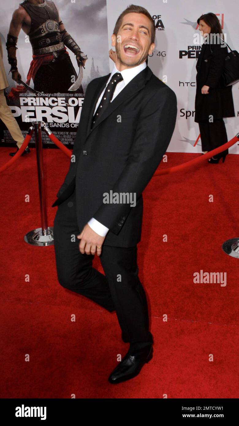 Actor Jake Gyllenhaal goofs around and has a great time as he walks the ...