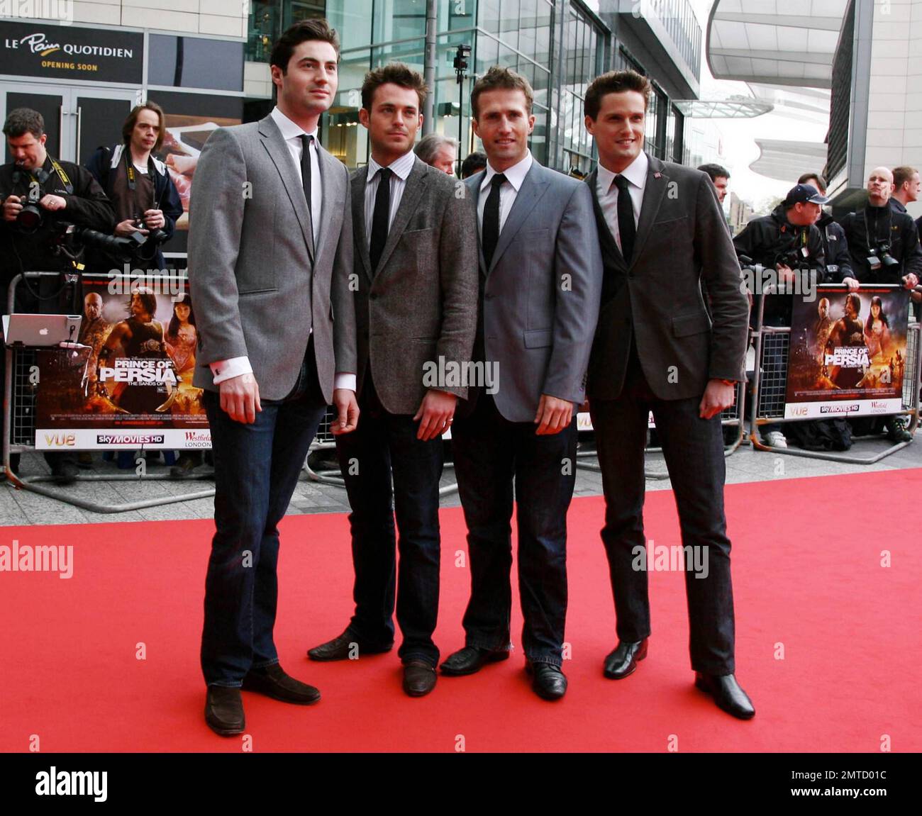 Ollie Baines, Stephen Bowman, Jules Knight and Barney of the classical ...