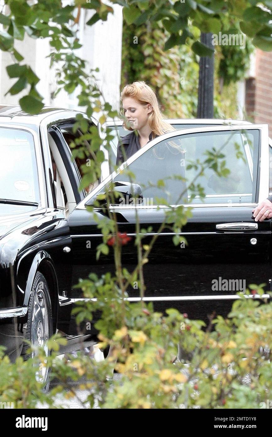 Beatrice graduation ceremony hi-res stock photography and images - Alamy