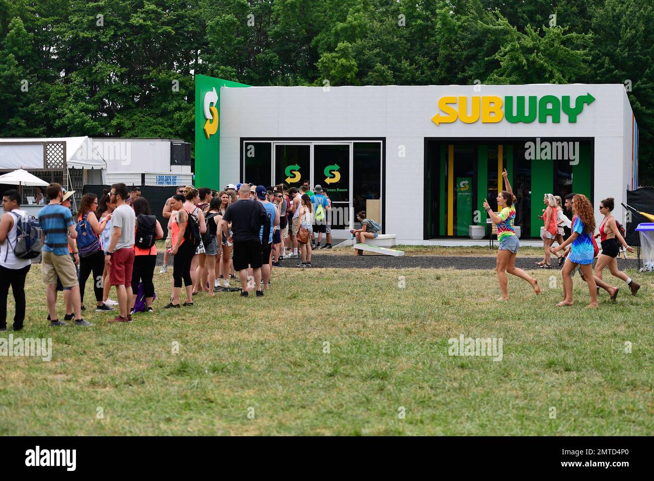 IMAGE DISTRIBUTED FOR SUBWAY - Festival goers line up outside The Green ...