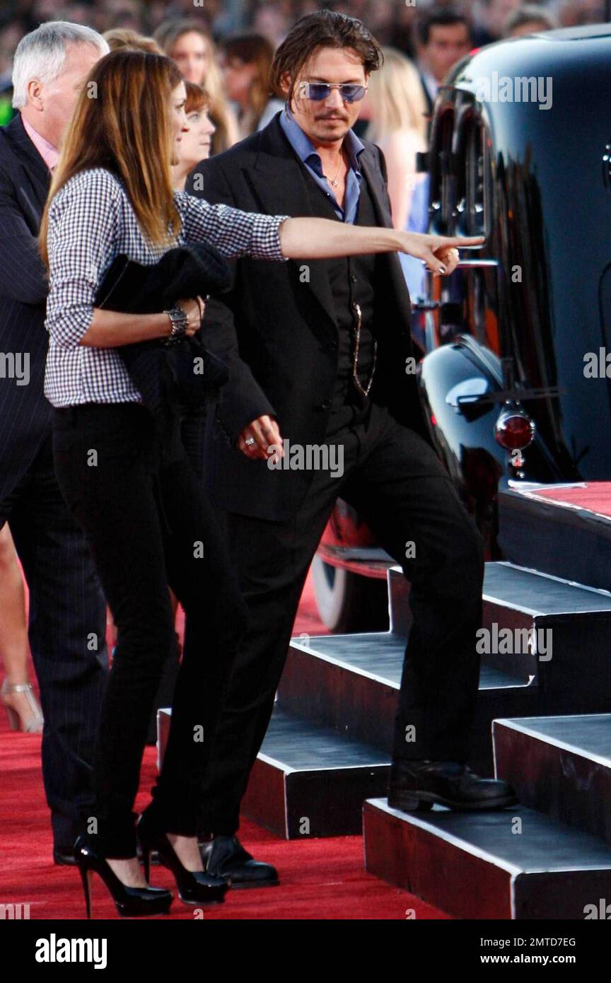 Johnny Depp at the Los Angeles Premiere of Public Enemies ar Mann ...