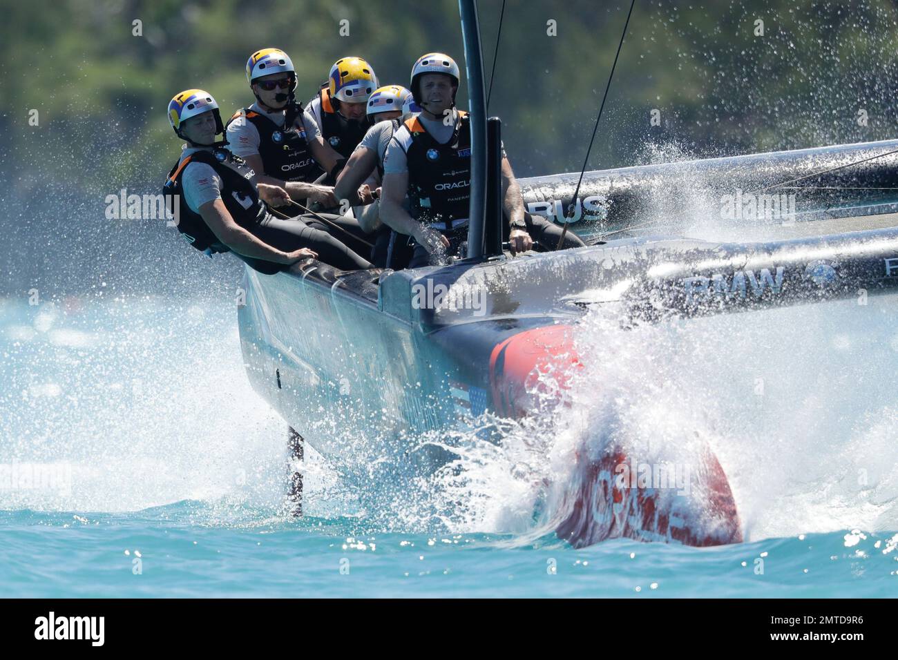 Oracle Team USA finish their race behind Emirates Team New Zealand in ...