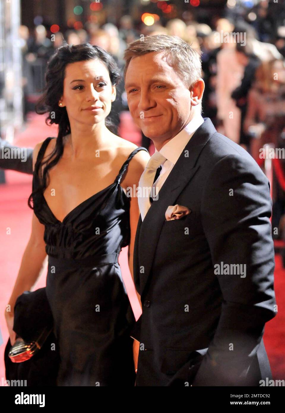 Danile craig james bond hi-res stock photography and images - Alamy