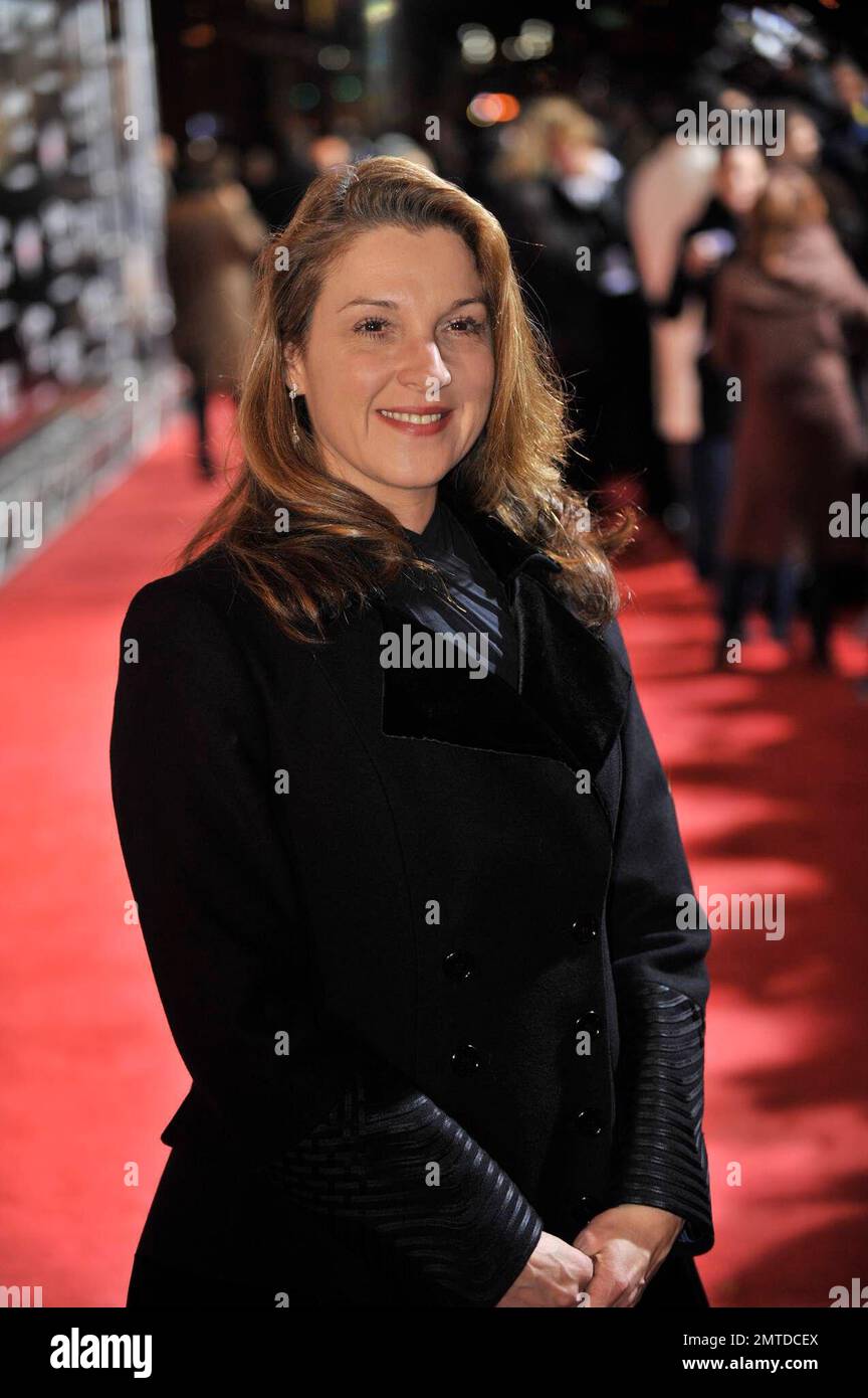James bond barbara broccoli hi-res stock photography and images - Alamy