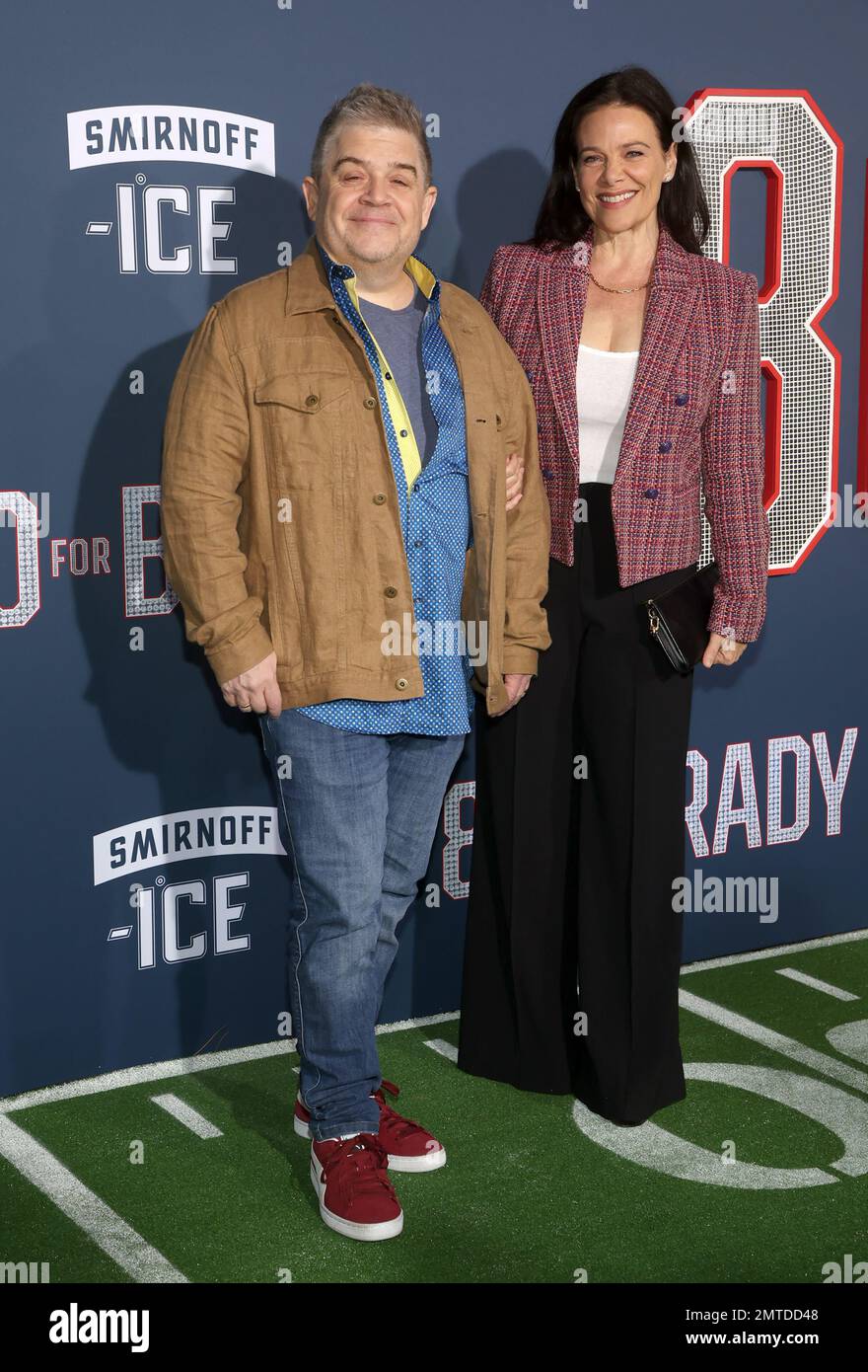 LOS ANGELES, CA - JANUARY 31: Patton Oswalt, Meredith Salenger at the ...