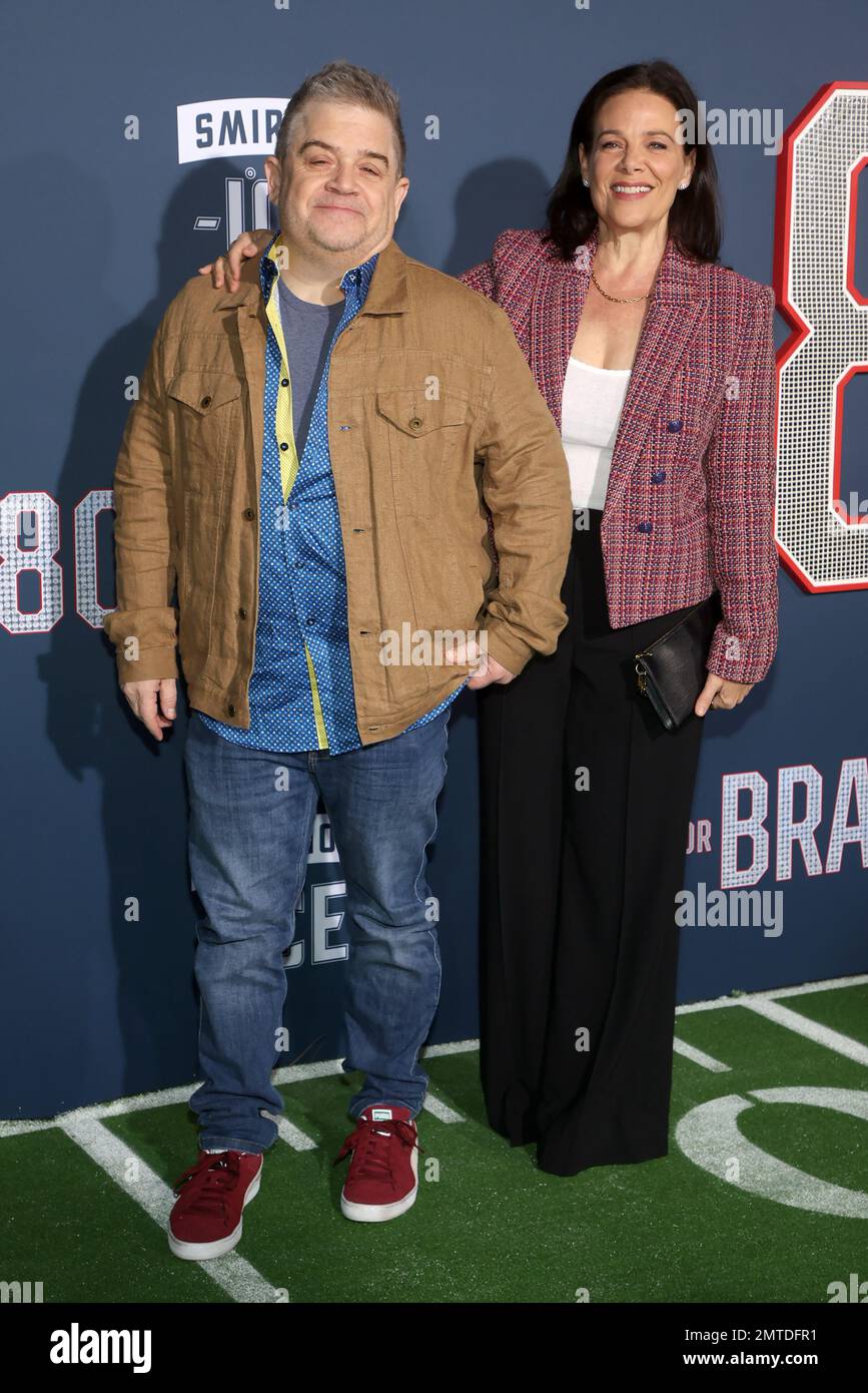 Los Angeles, Ca. 31st Jan, 2023. Patton Oswalt, Meredith Salenger at ...