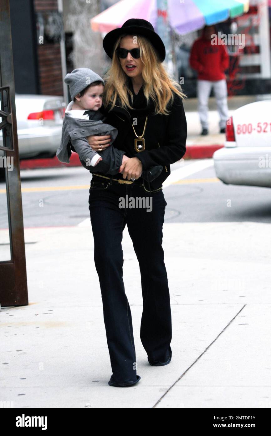 Stylist Rachel Zoe wears all black as she strolls with son Skyler while ...