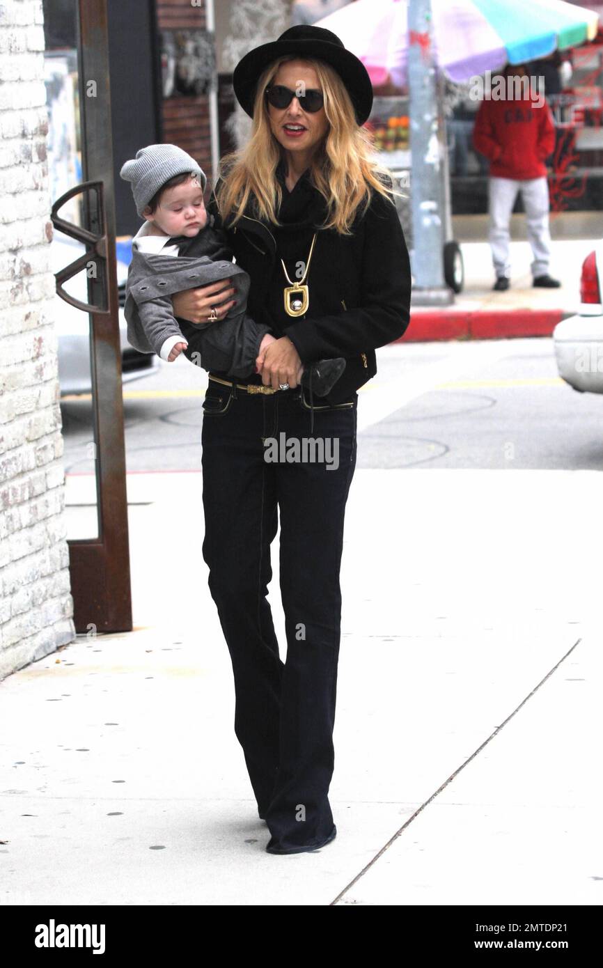 Stylist Rachel Zoe wears all black as she strolls with son Skyler while ...