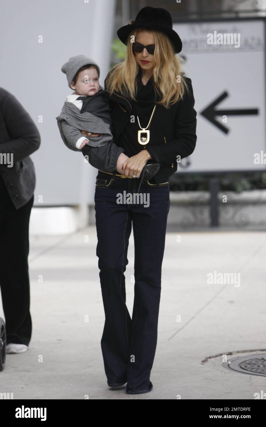 Stylist Rachel Zoe spends a day shopping with son Skyler just days ...