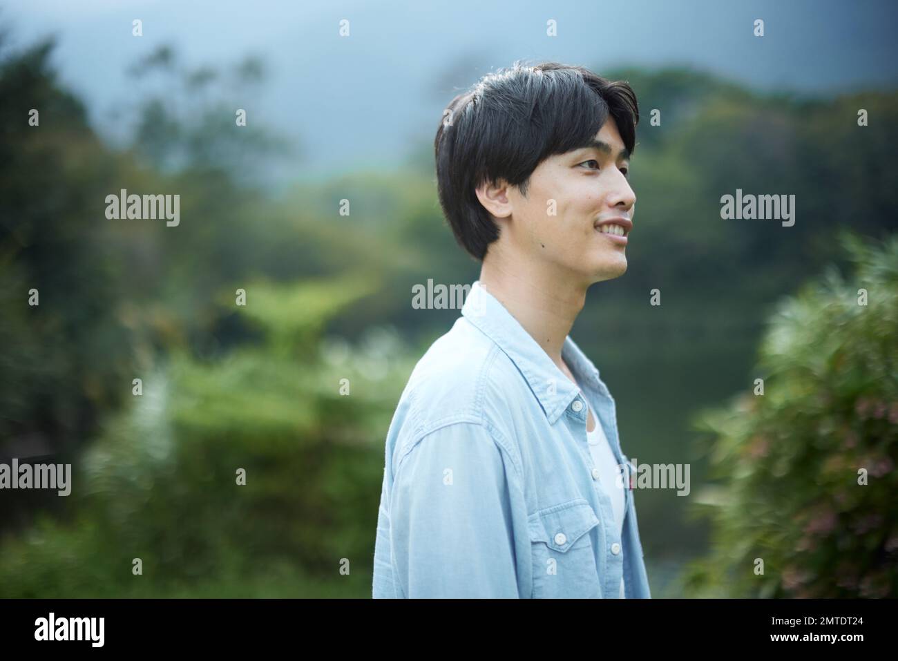 Young Japanese man portrait Stock Photo - Alamy