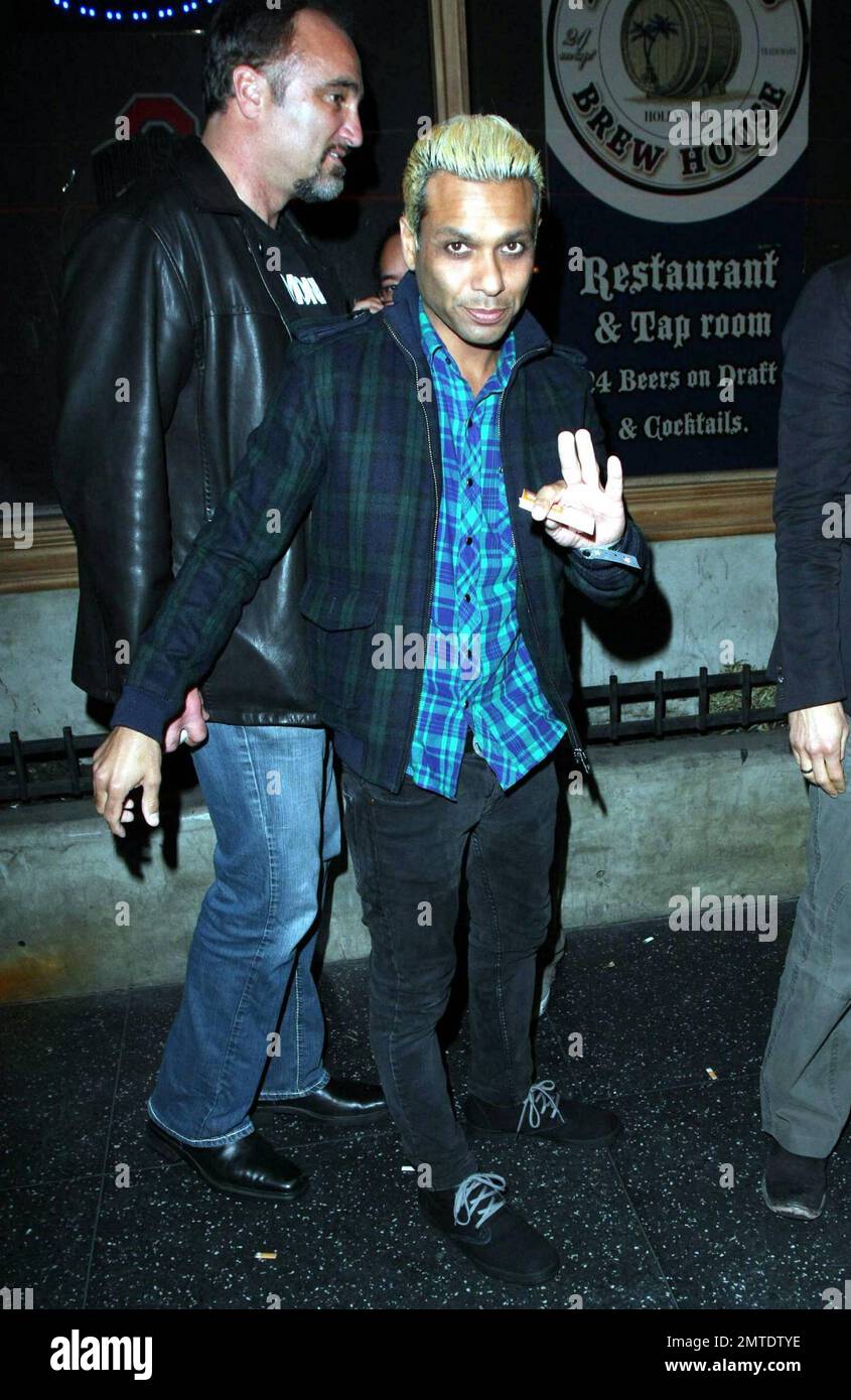 Tony Kanal at the Radiohead concert benefiting Haiti at the Henry Fonda ...