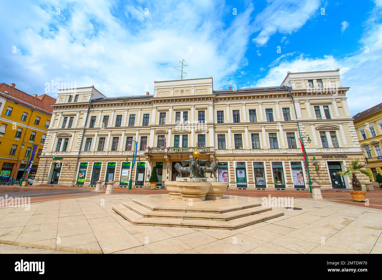 Hungary szeged square millennium fountain hi-res stock photography and ...