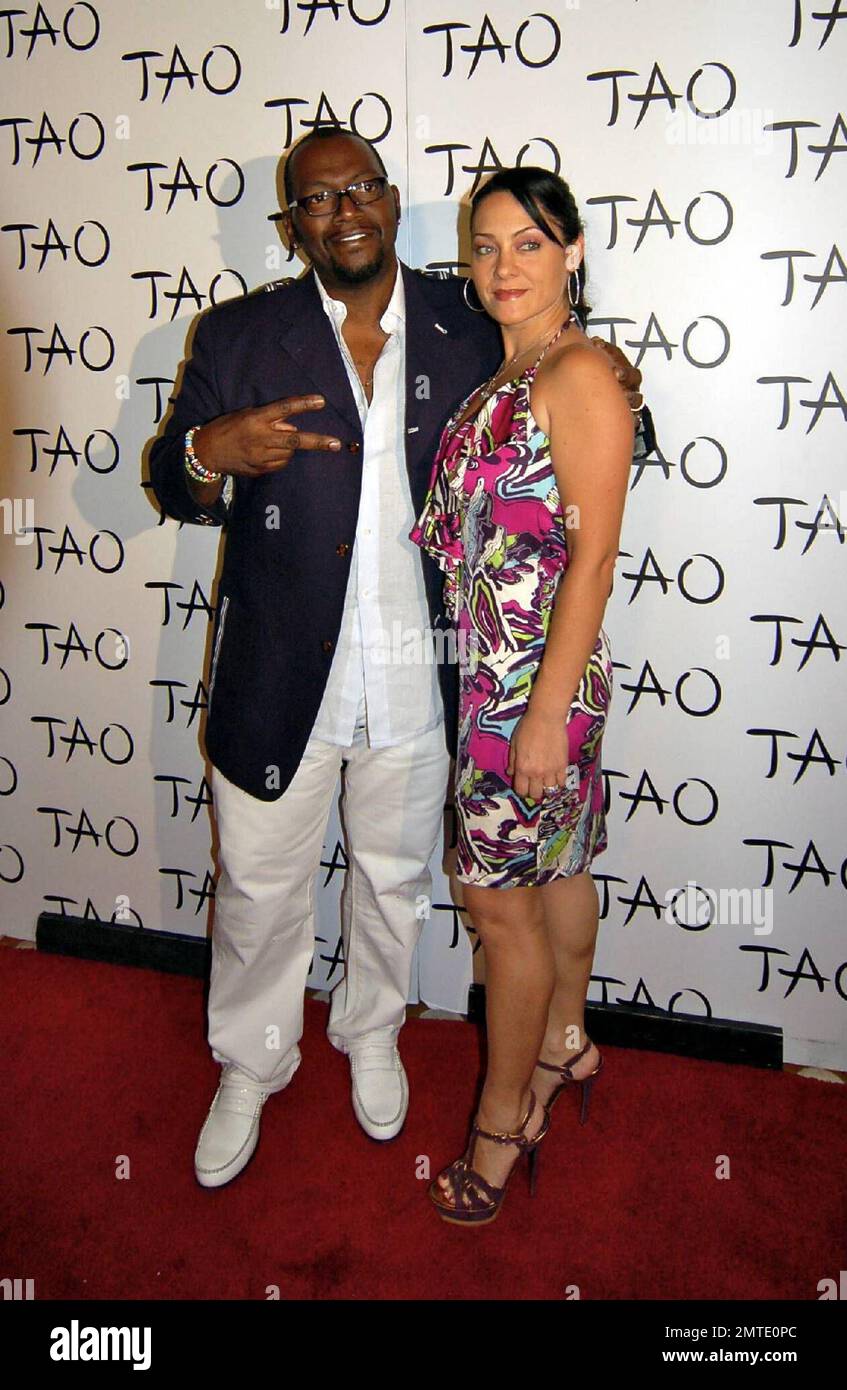 Randy Jackson poses on the red carpet with his wife at his birthday ...