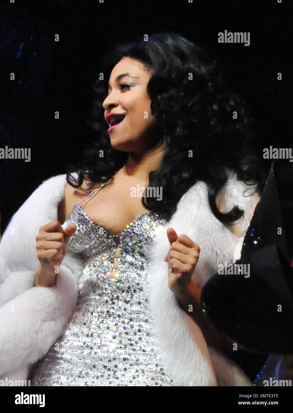 Actress Raven-Symone appears to have had a wardrobe malfunction when ...