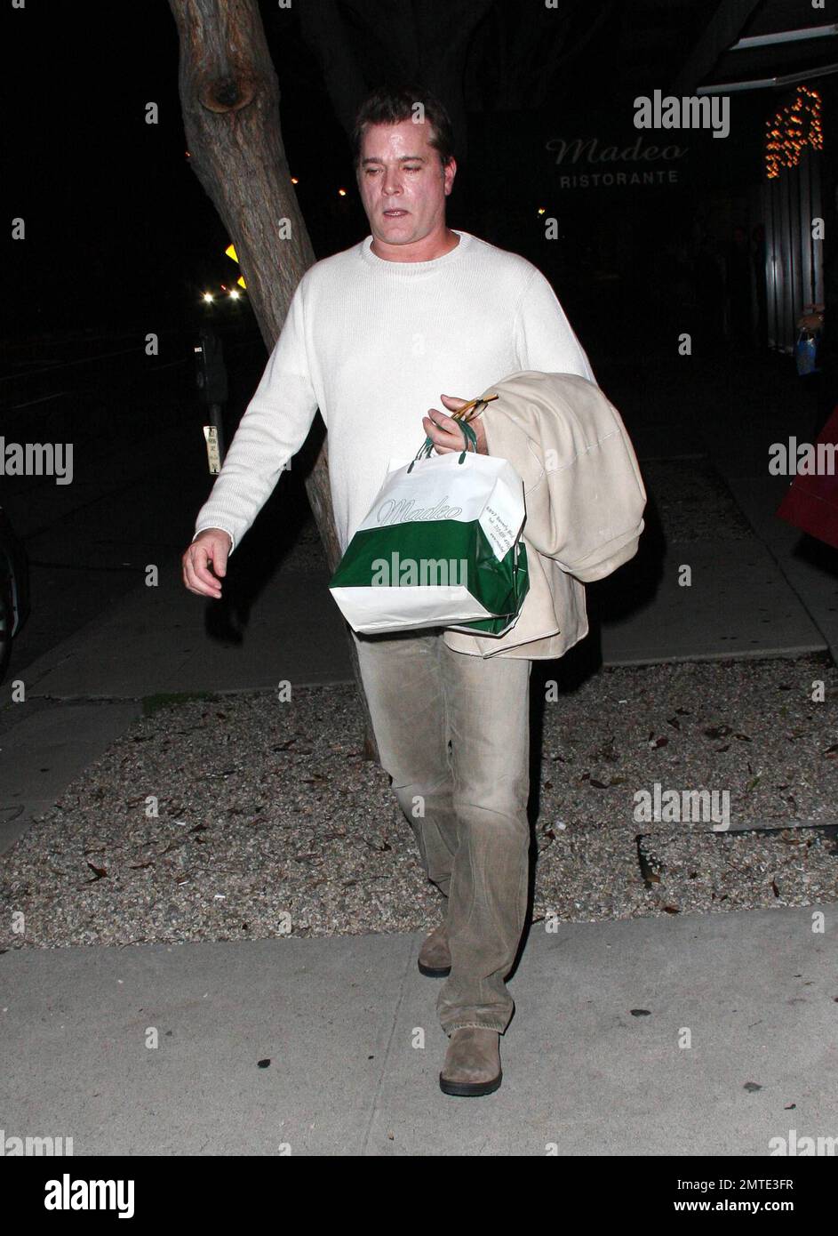 Leftovers restaurant bag hi-res stock photography and images - Alamy