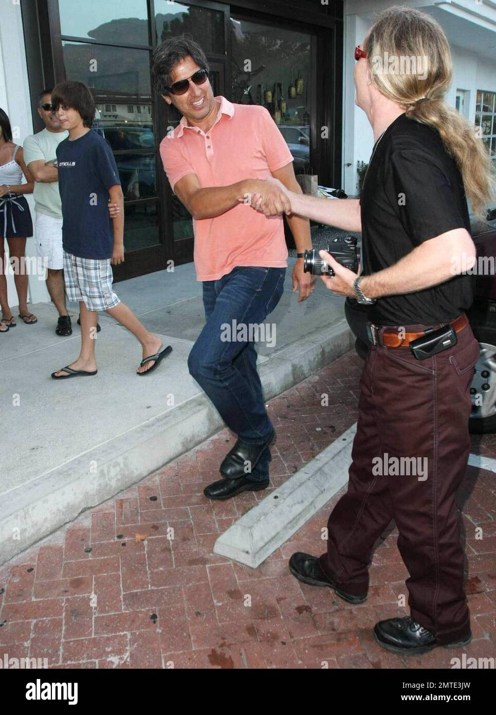 - Ray Romano hangs out in Malibu greeting fans and admiring motor bikes ...